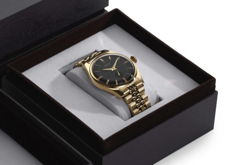 Argos Apollo 3 – Wear Your Story on Your Wrist